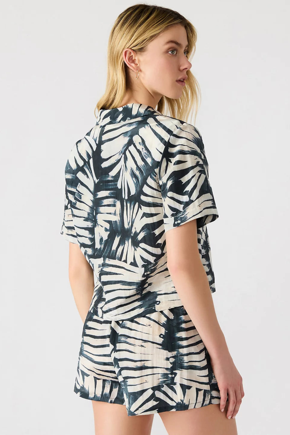 Sandra Top | Steve Madden | Ambiance SF